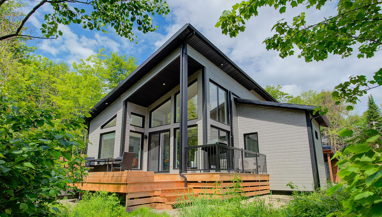 Find a cottage for a fall getaway — Enjoy winter in Quebec