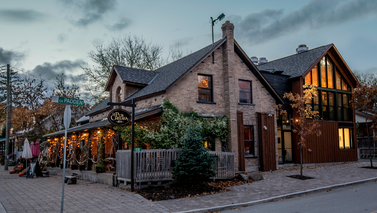 Square Old Chelsea: your feel-good place — Enjoy fall in Quebec